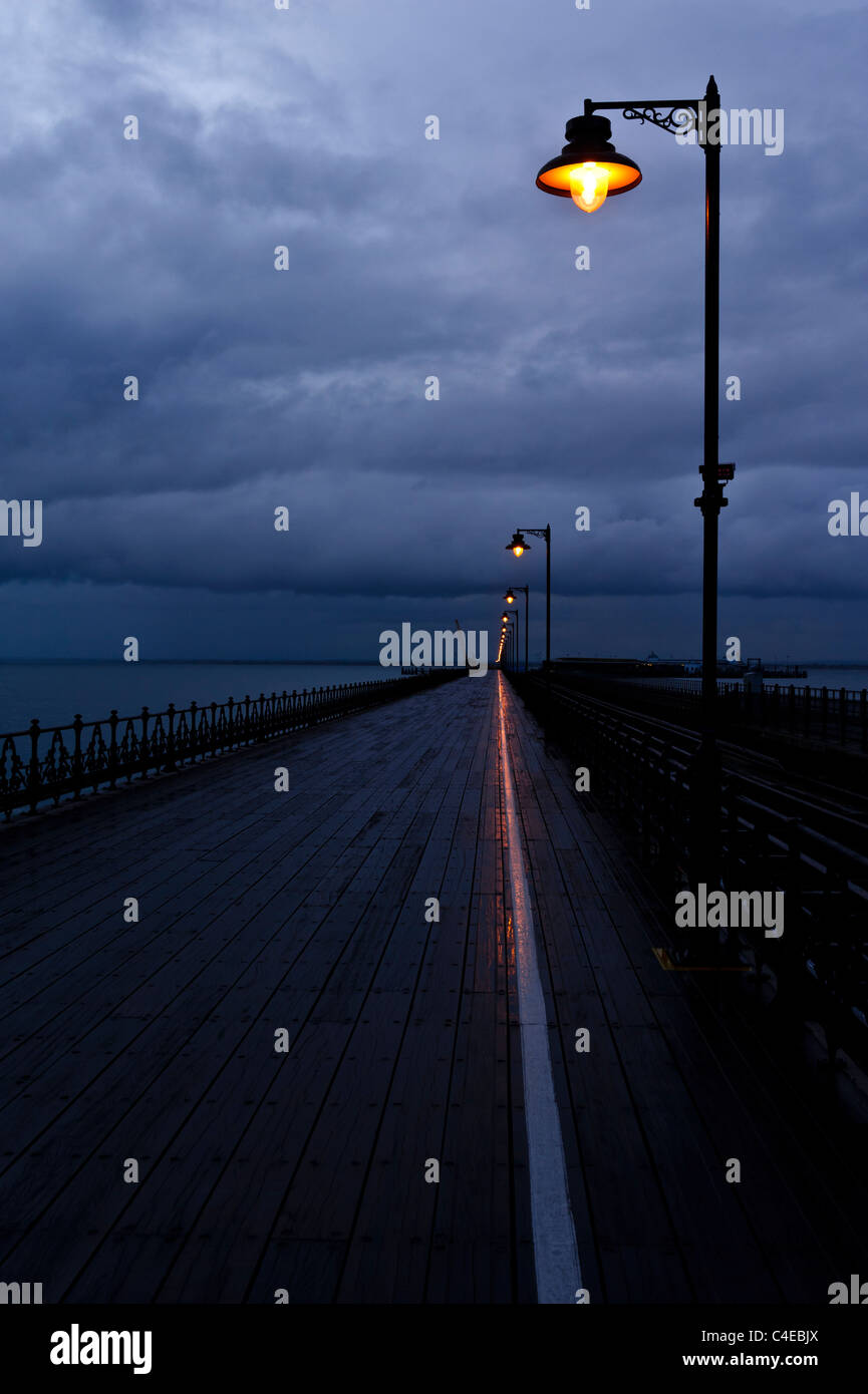 Ryde pier hi-res stock photography and images - Alamy