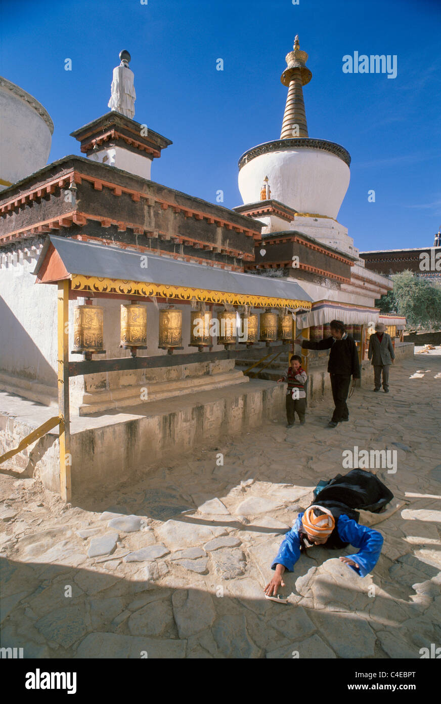 Prostration tibet hi-res stock photography and images - Alamy