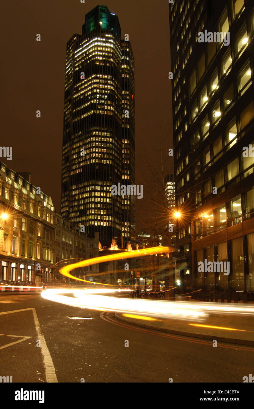Tower 42 (Natwest Tower) in the City of London, England Stock Photo - Alamy
