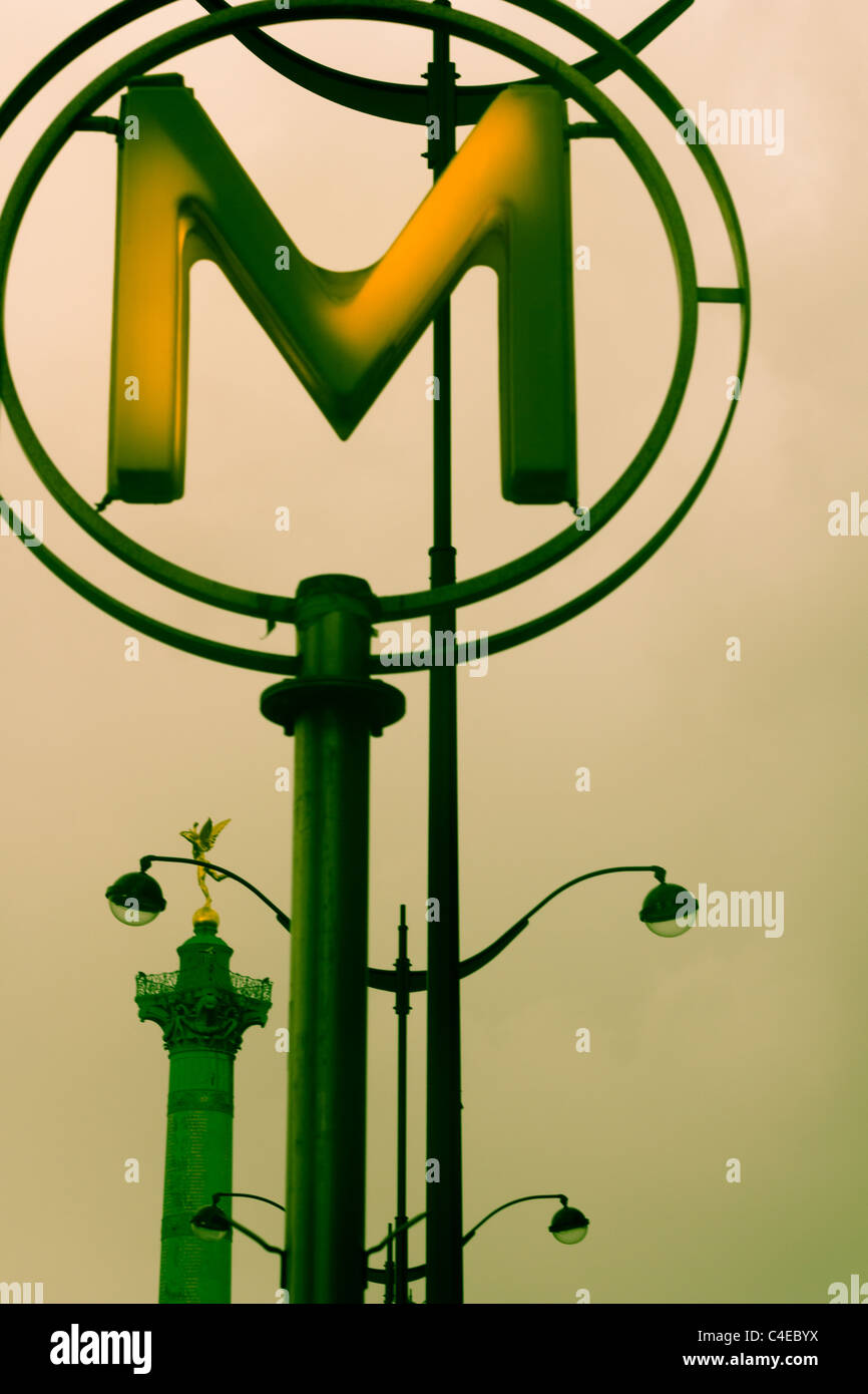 Paris Metro sign Stock Photo - Alamy