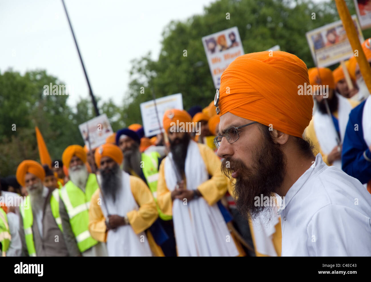 "we will never forget 1984" .Over 15,000 Sikhs attended the march and ...
