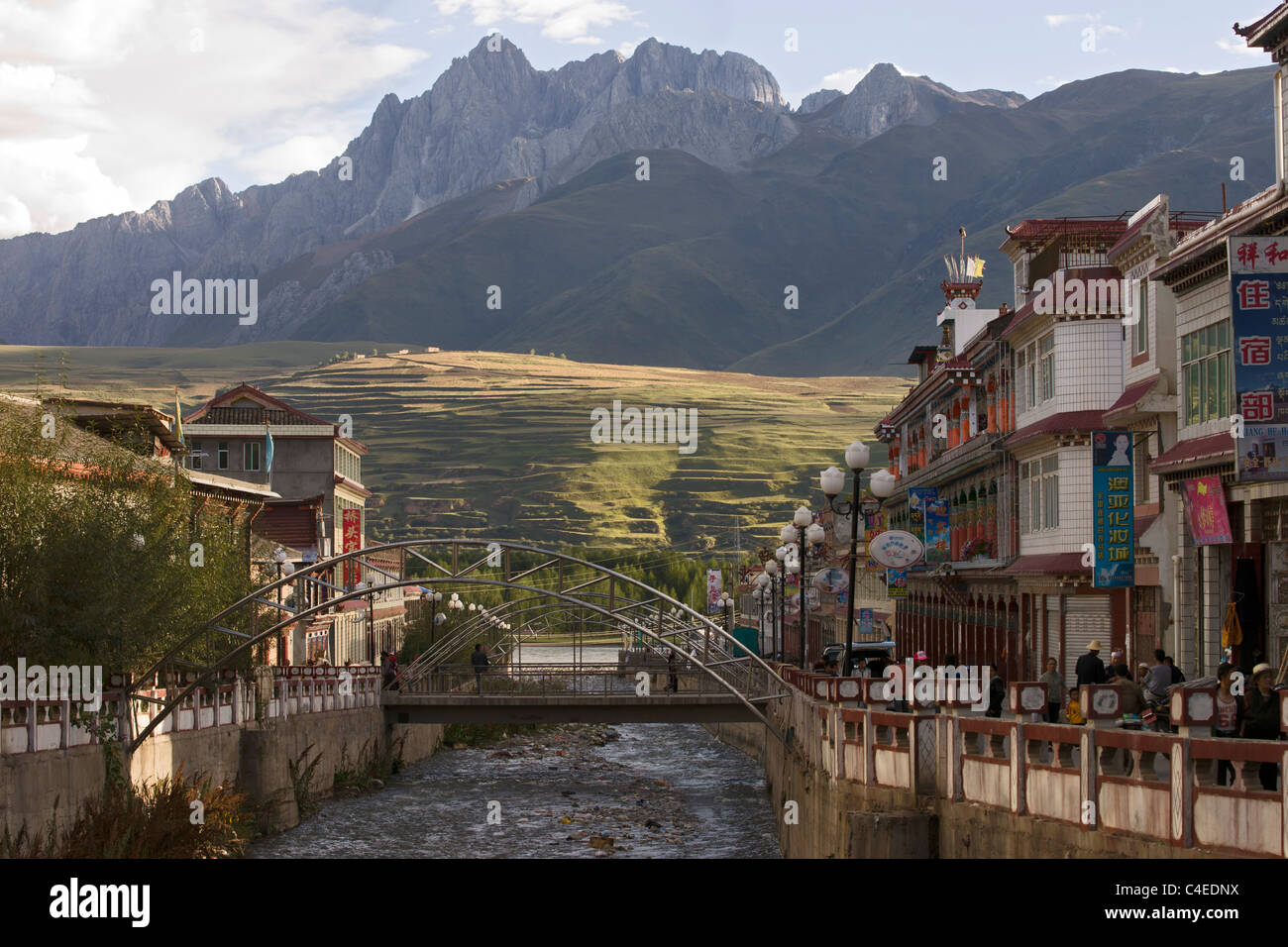 Gongga shan hi-res stock photography and images - Alamy