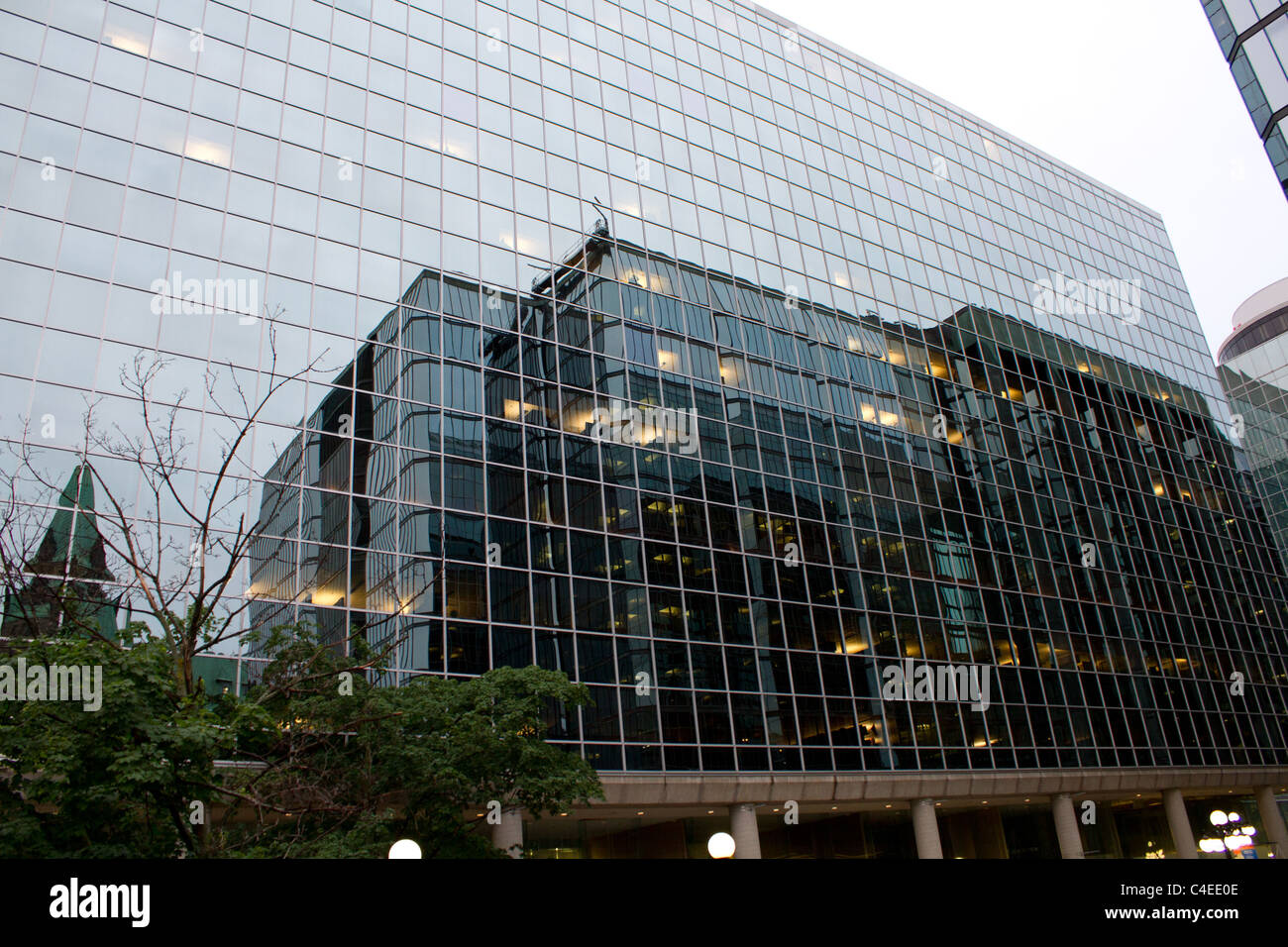 office window reflection building urban modern Stock Photo - Alamy
