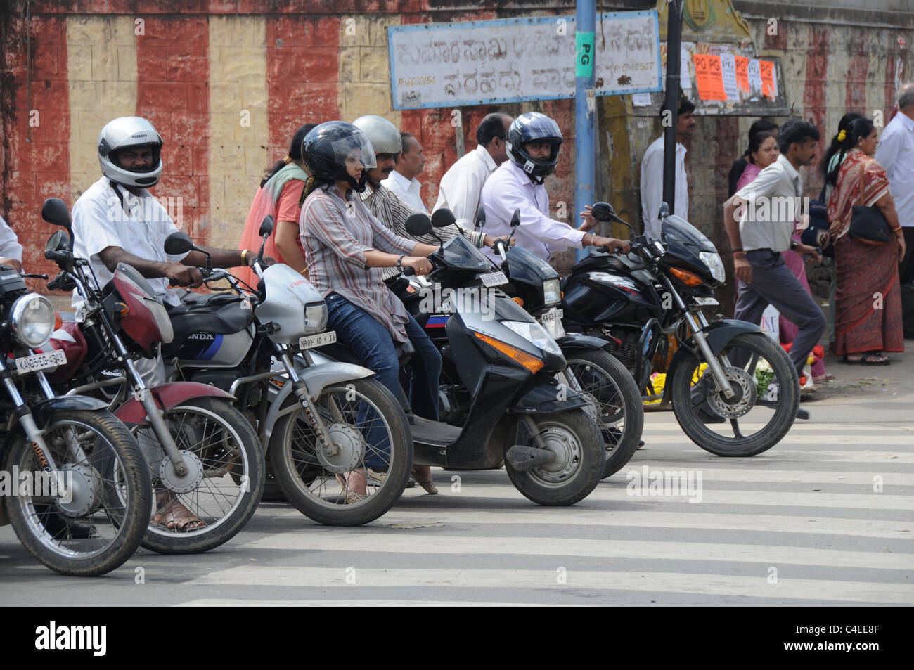 Bangalore city traffic hi-res stock photography and images - Alamy