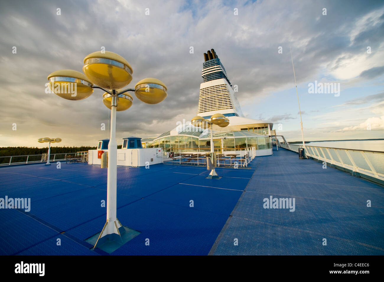 Ship Desk High Resolution Stock Photography and Images - Alamy