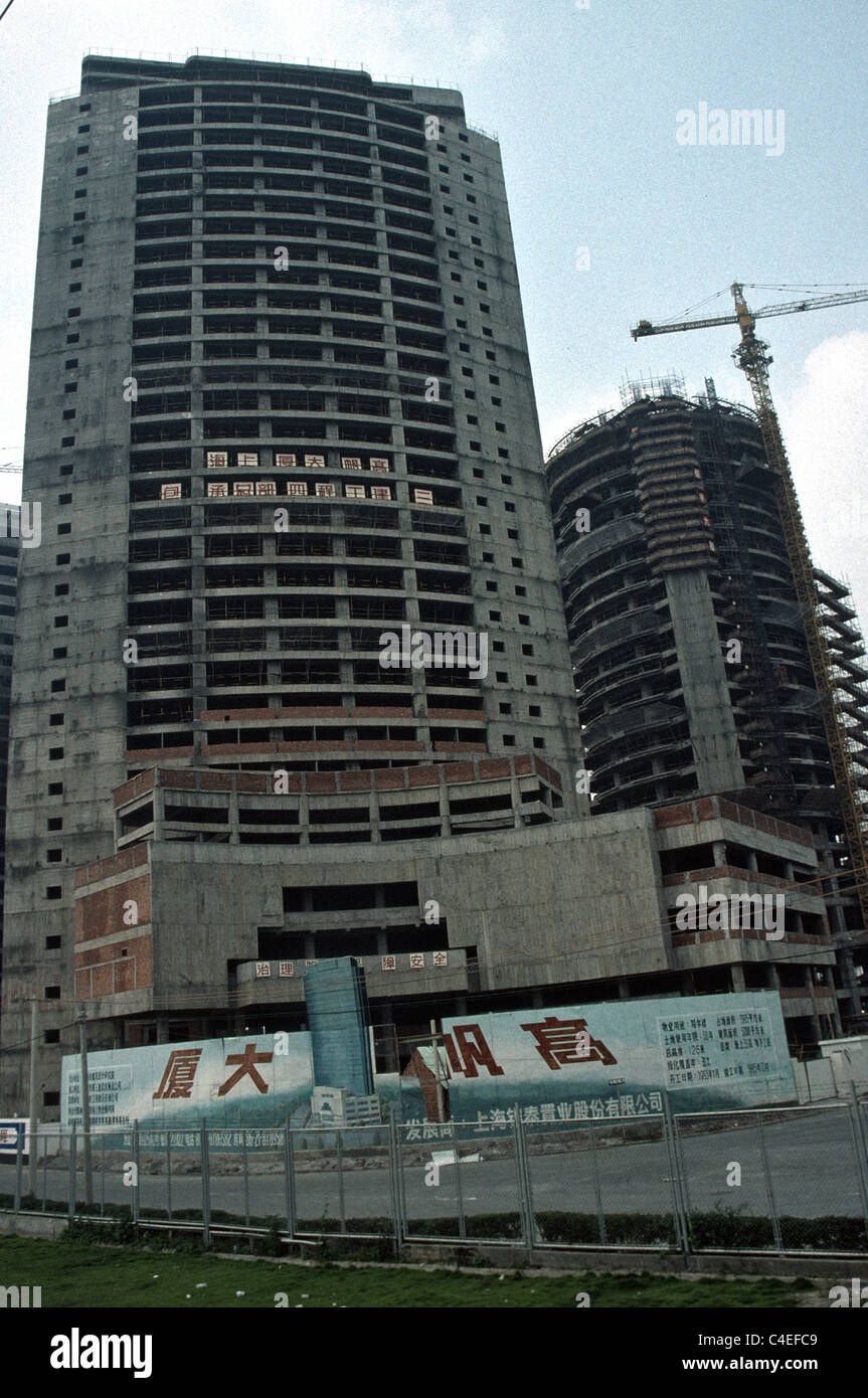 Shanghai building development in the Lujiazui Finance and Trade Zone in ...