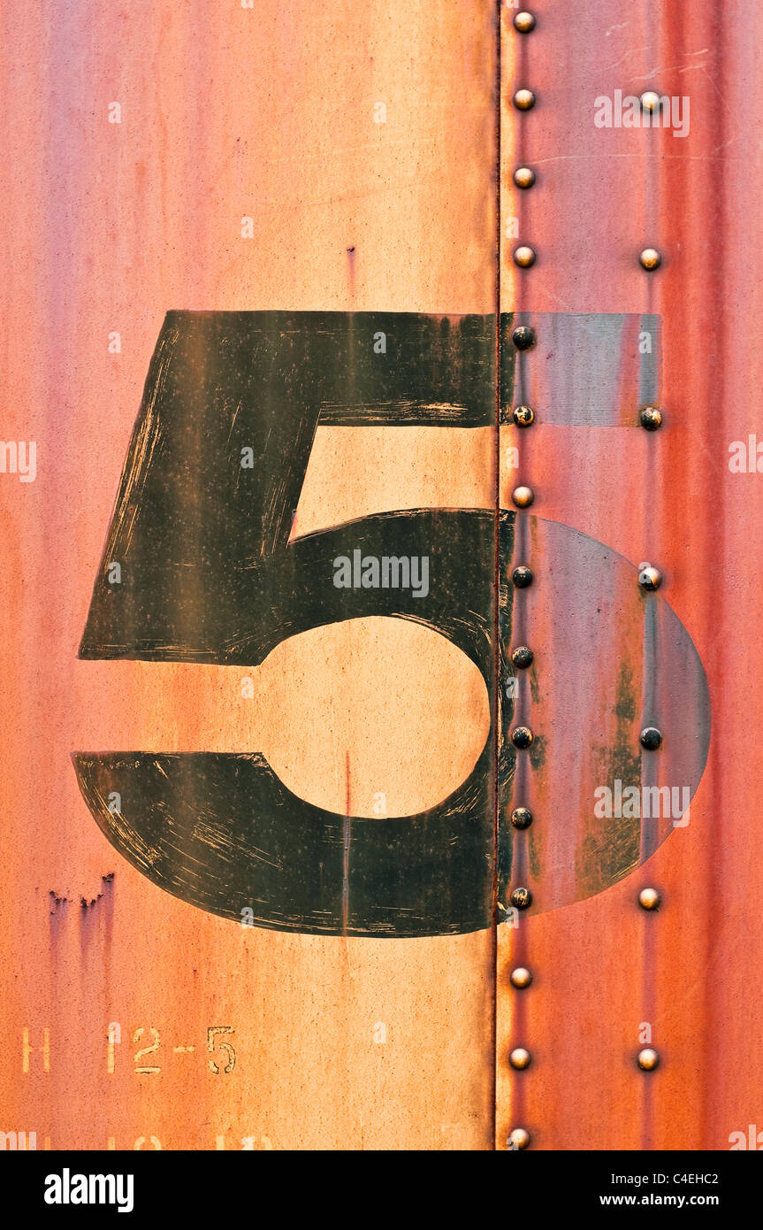 Number 5 car hi-res stock photography and images - Alamy