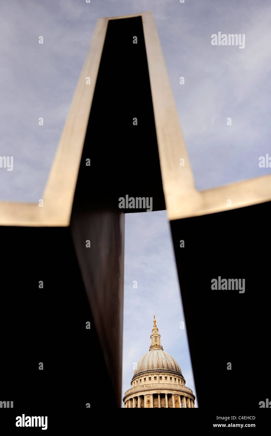 Unusual Gates High Resolution Stock Photography and Images - Alamy