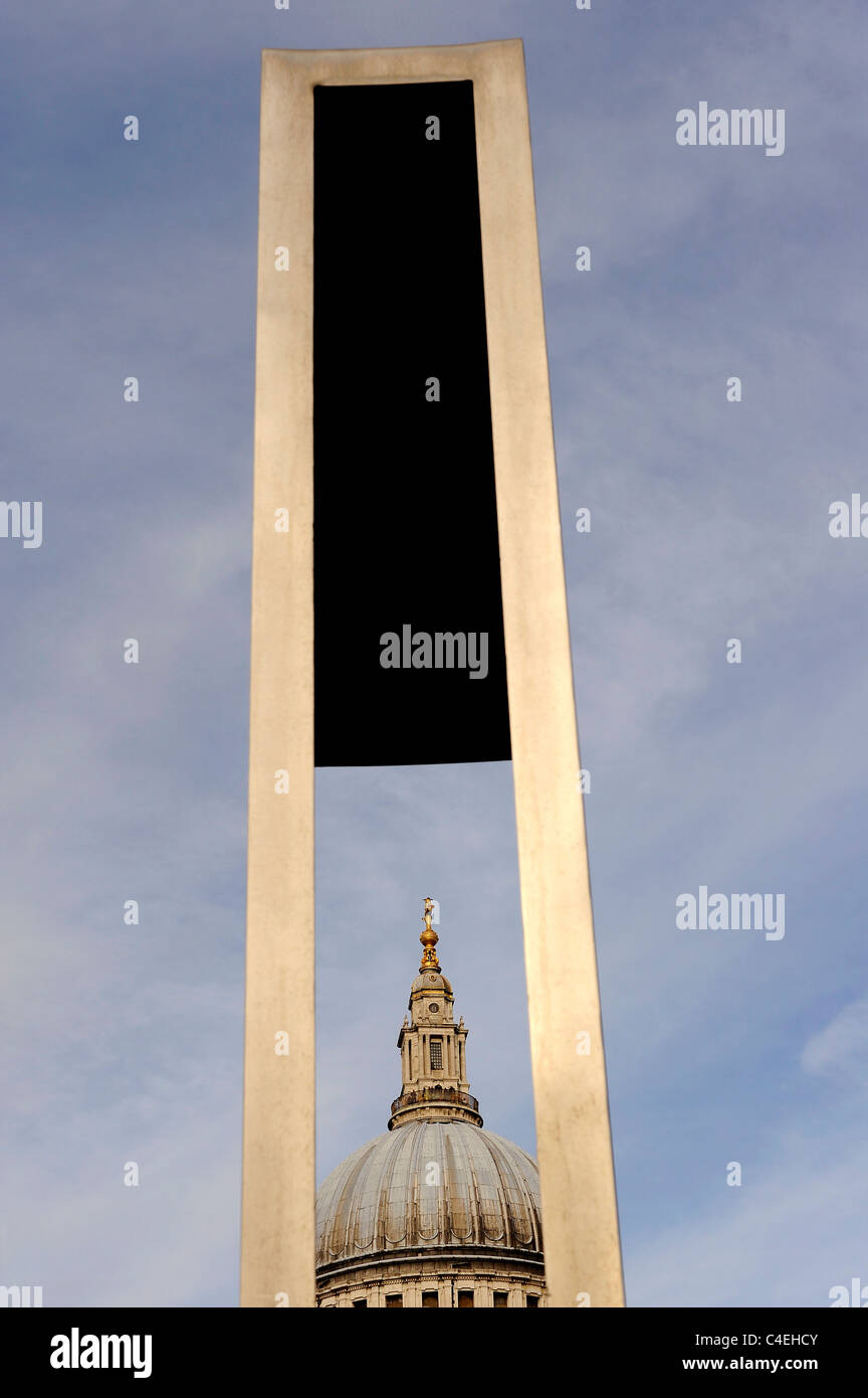 Sculpture st pauls cathedral hi-res stock photography and images - Alamy