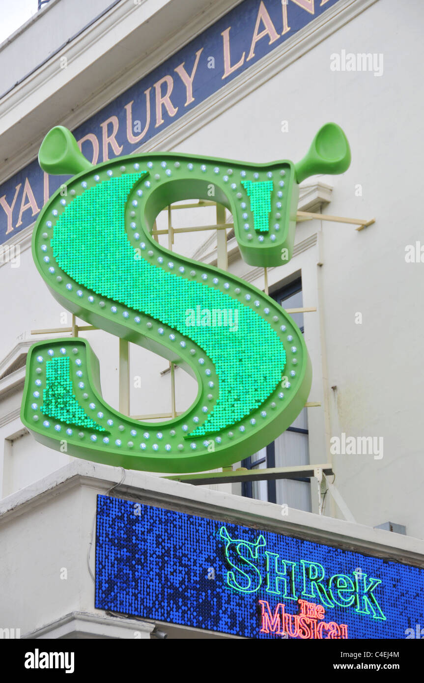 Shrek hi-res stock photography and images - Alamy