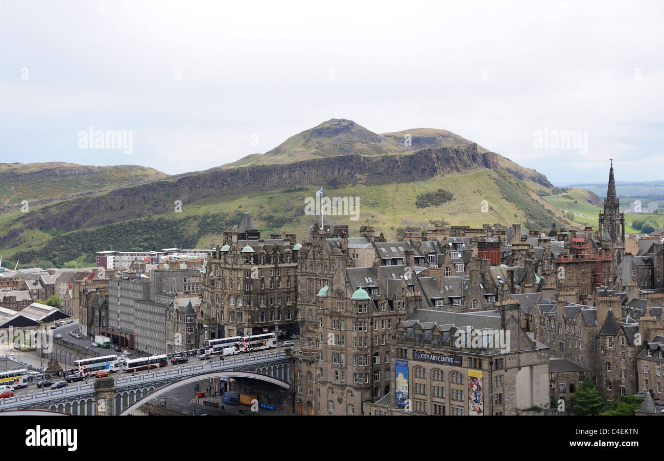 A view of Edinburgh's Oldtown with The Scotsman Hotel in the centre and ...