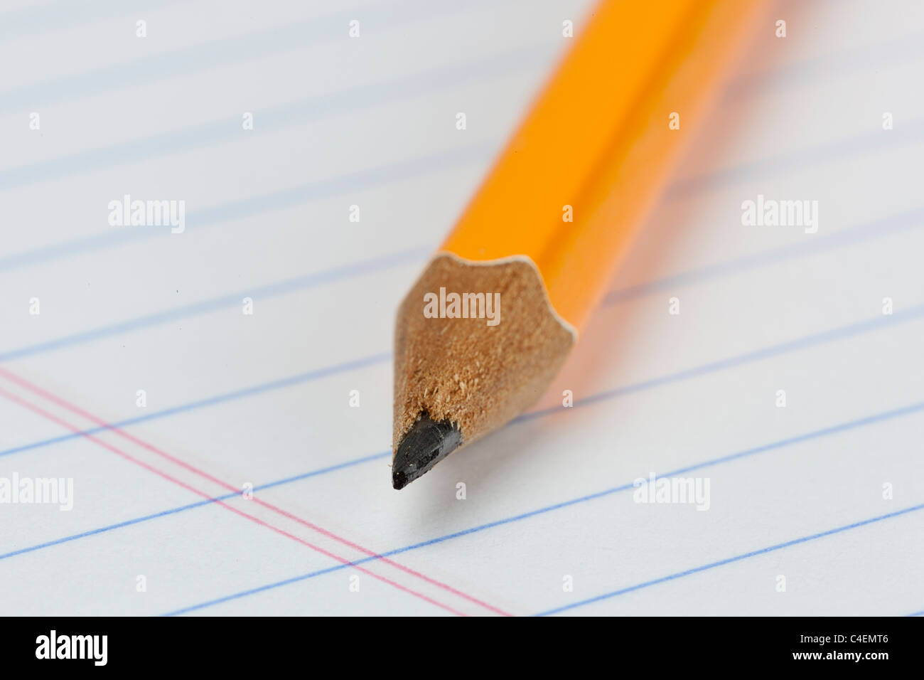 Yellow pencil hi-res stock photography and images - Alamy