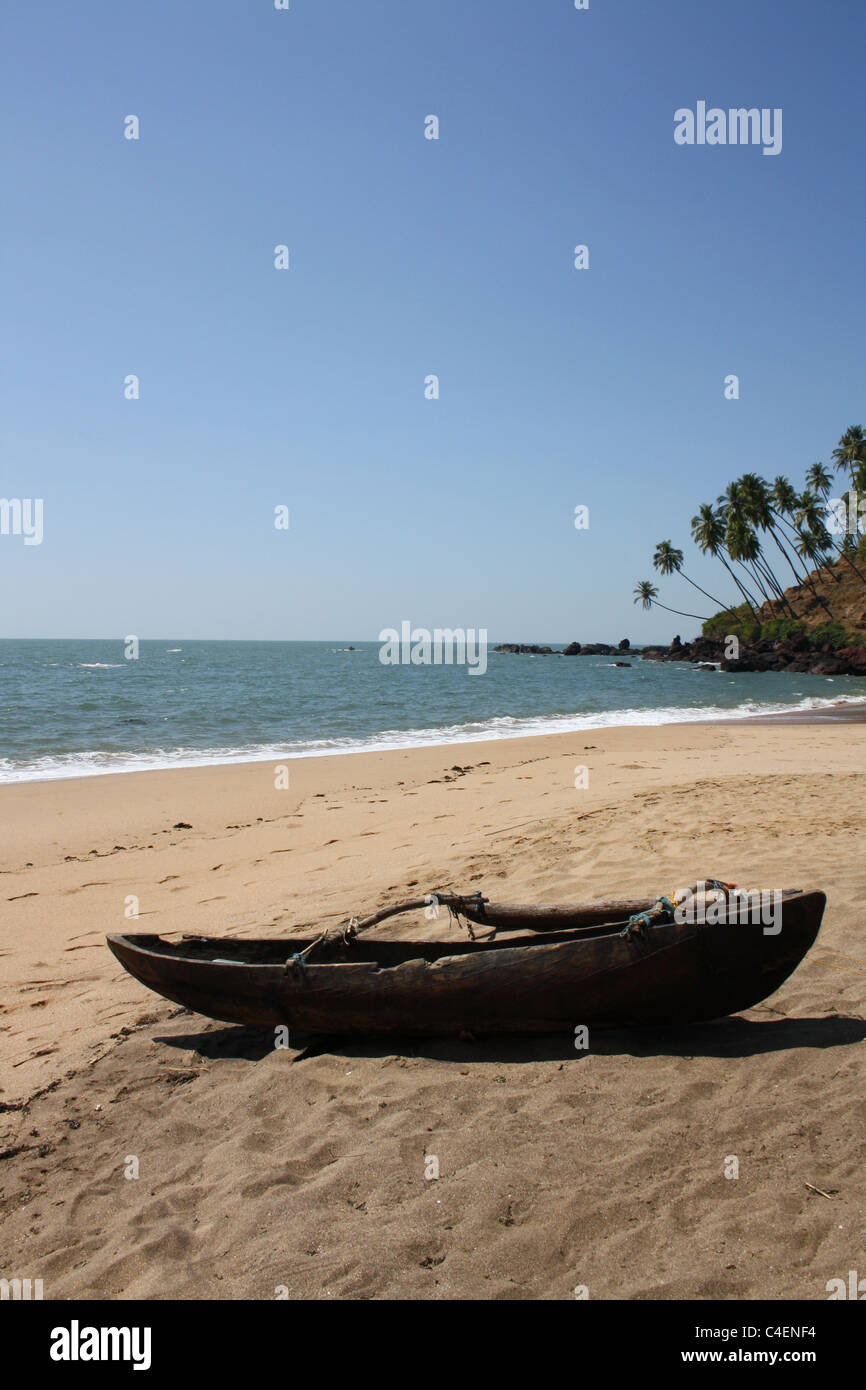 Handmade boat hi-res stock photography and images - Alamy