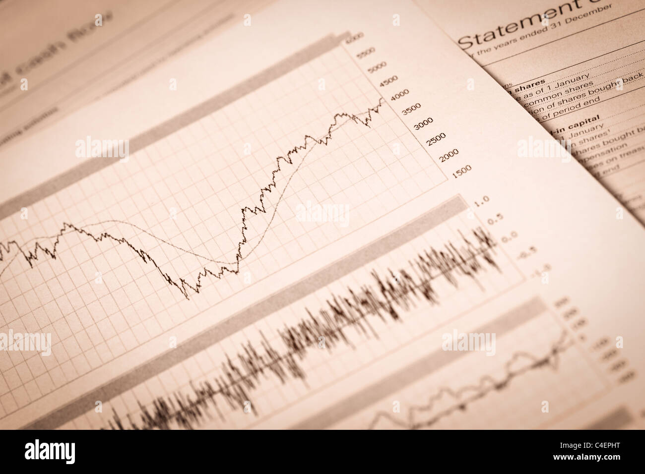 Enterprise financial report graphs hi-res stock photography and images ...