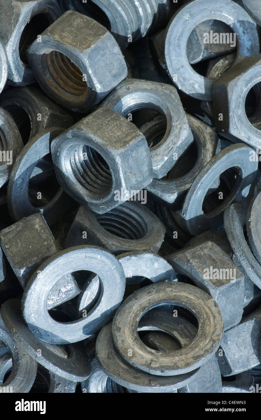 Pile nuts bolts washers hi-res stock photography and images - Alamy