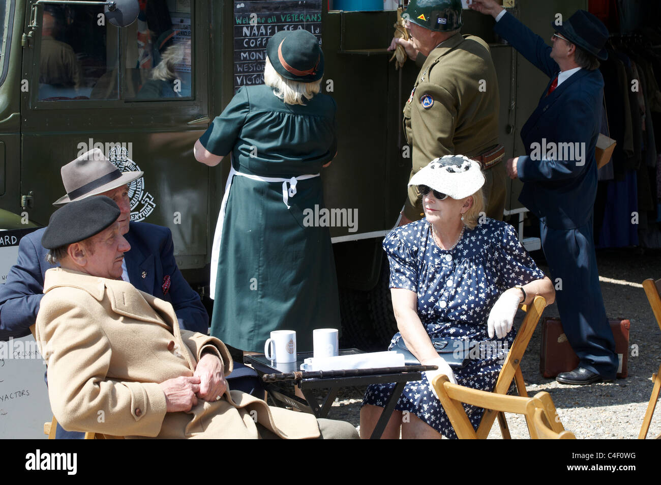 World war two british tea hi-res stock photography and images - Alamy
