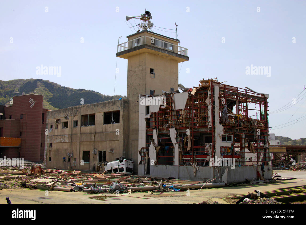 A building destructed by Tsunami 11th March 2011 Stock Photo - Alamy