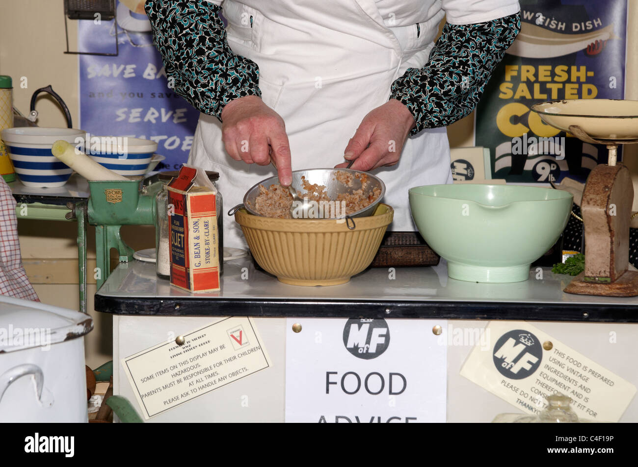 Rations ww2 hi-res stock photography and images - Alamy