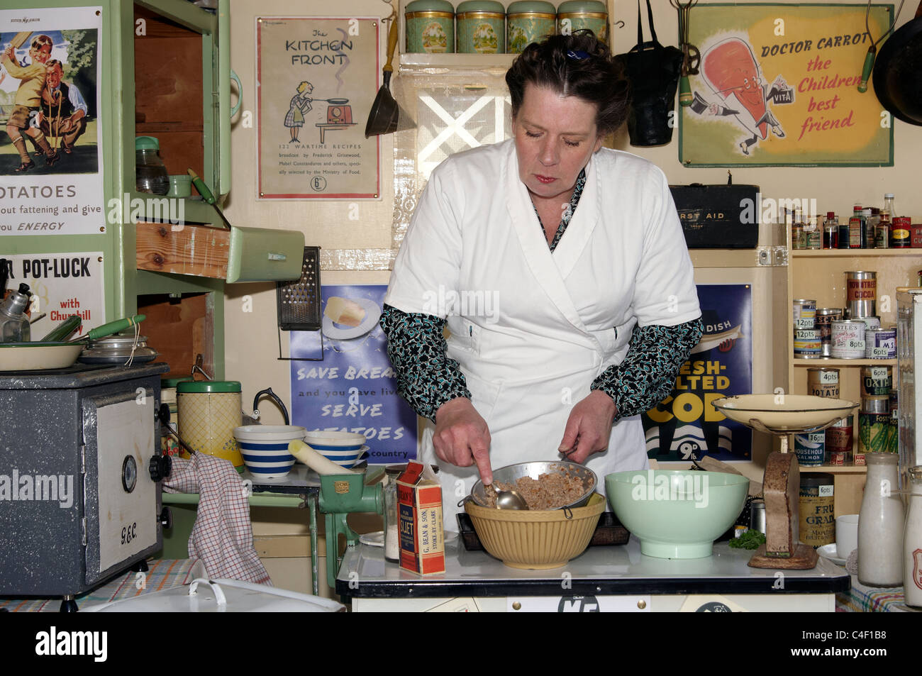 World war two food rationing hi-res stock photography and images - Alamy