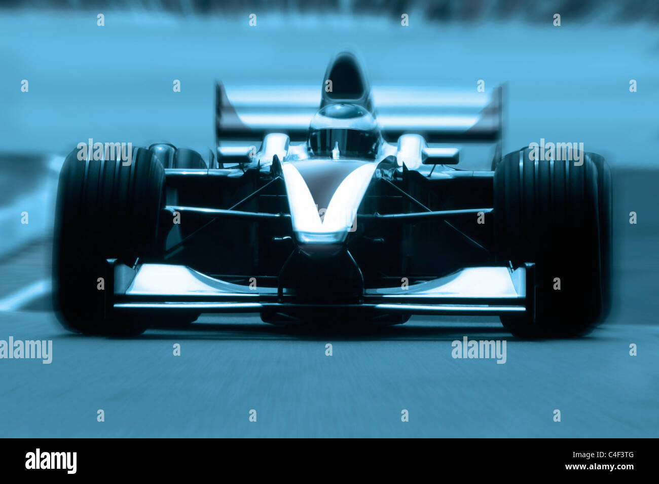 Formula One Racing Car Stock Photos & Formula One Racing Car Stock ...