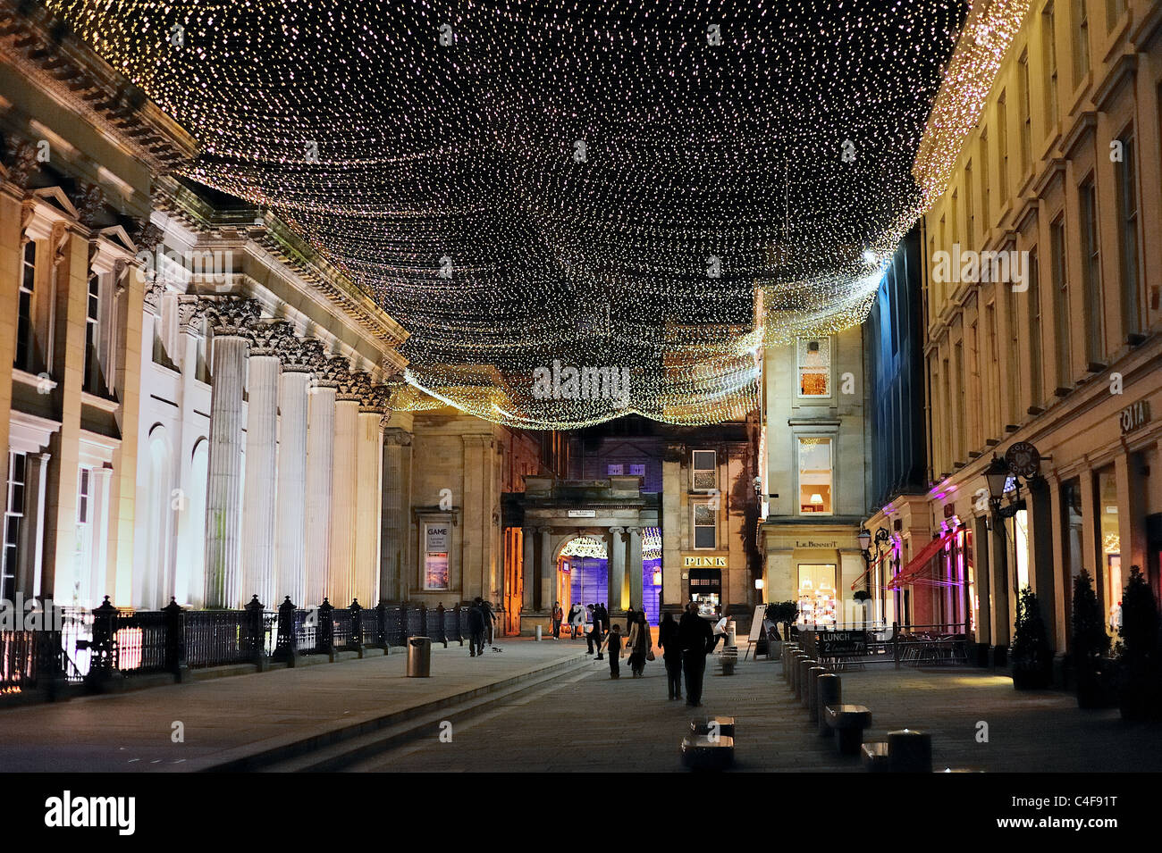 Royal Exchange Square, Glasgow, at night Stock Photo - Alamy