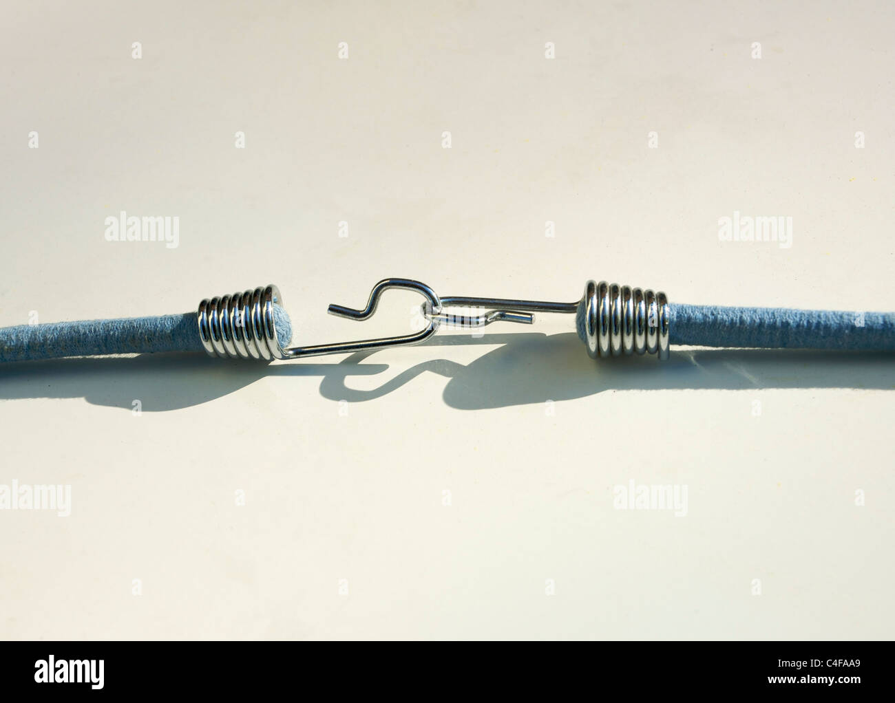 Cable grip hi-res stock photography and images - Alamy