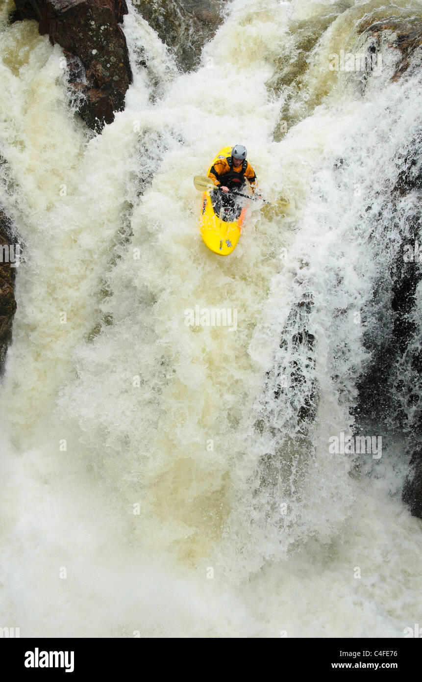 The lower falls on glen nevis hi-res stock photography and images - Alamy
