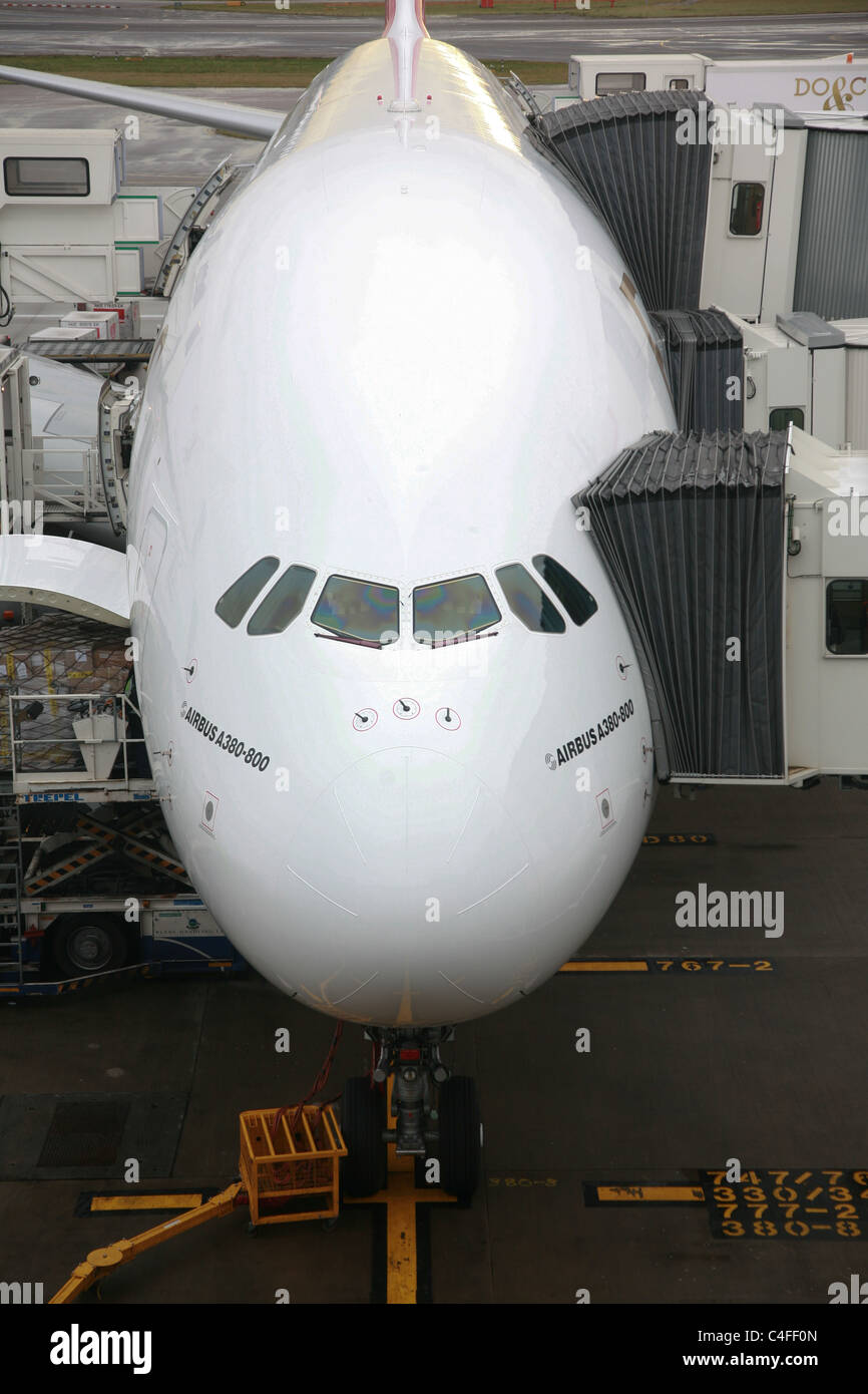 Airbus a380 heathrow hi-res stock photography and images - Alamy