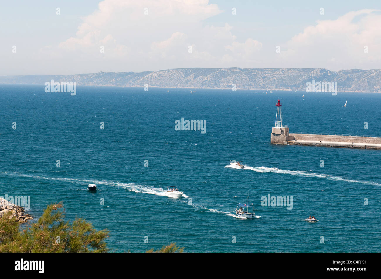 Entrance of the marina of Marseille (Vieux-Port Stock Photo - Alamy