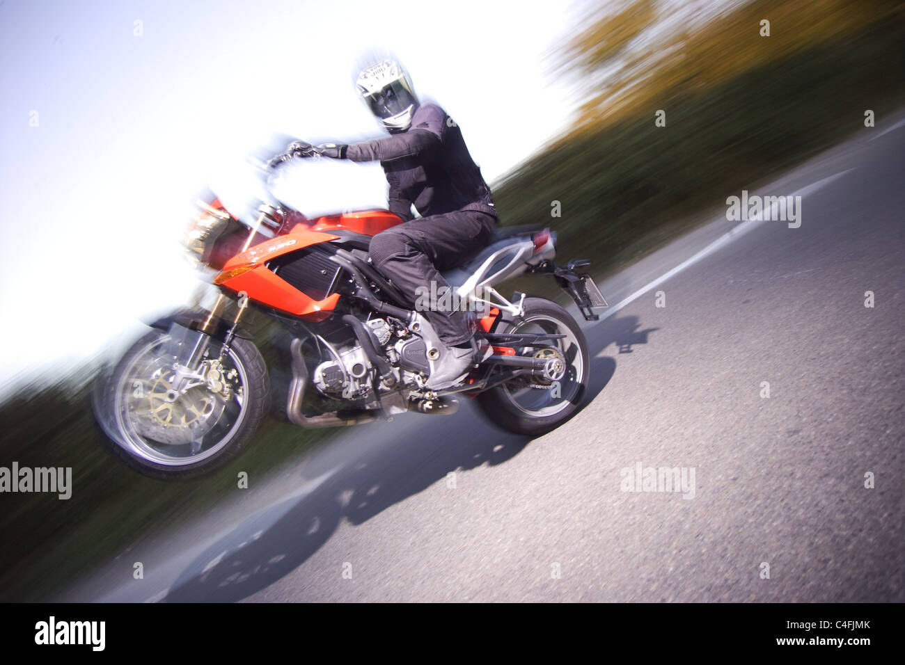 Biker mann hi-res stock photography and images - Alamy