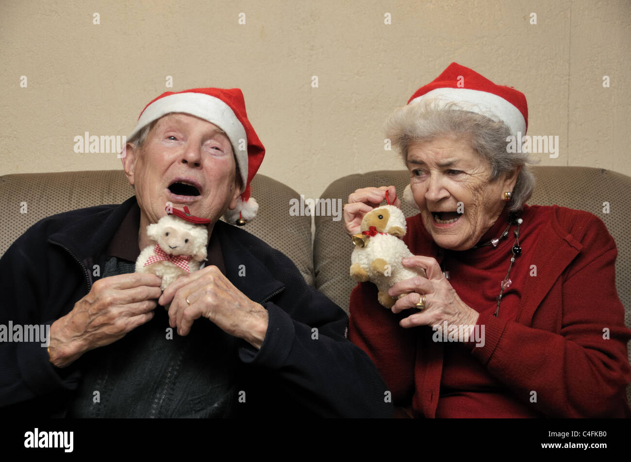 Old couple christmas hi-res stock photography and images - Alamy