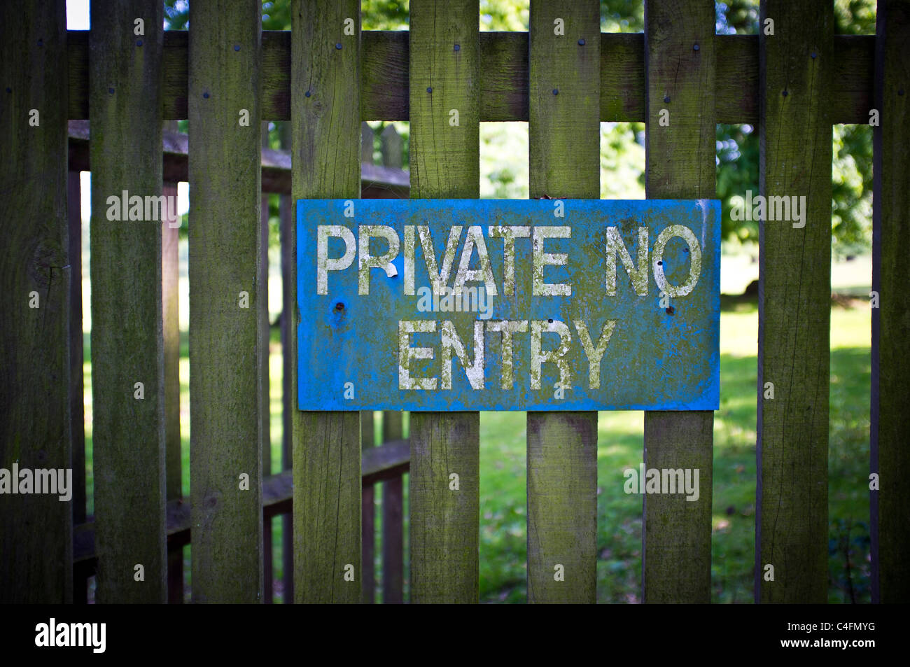 Private property sign notice hi-res stock photography and images - Alamy