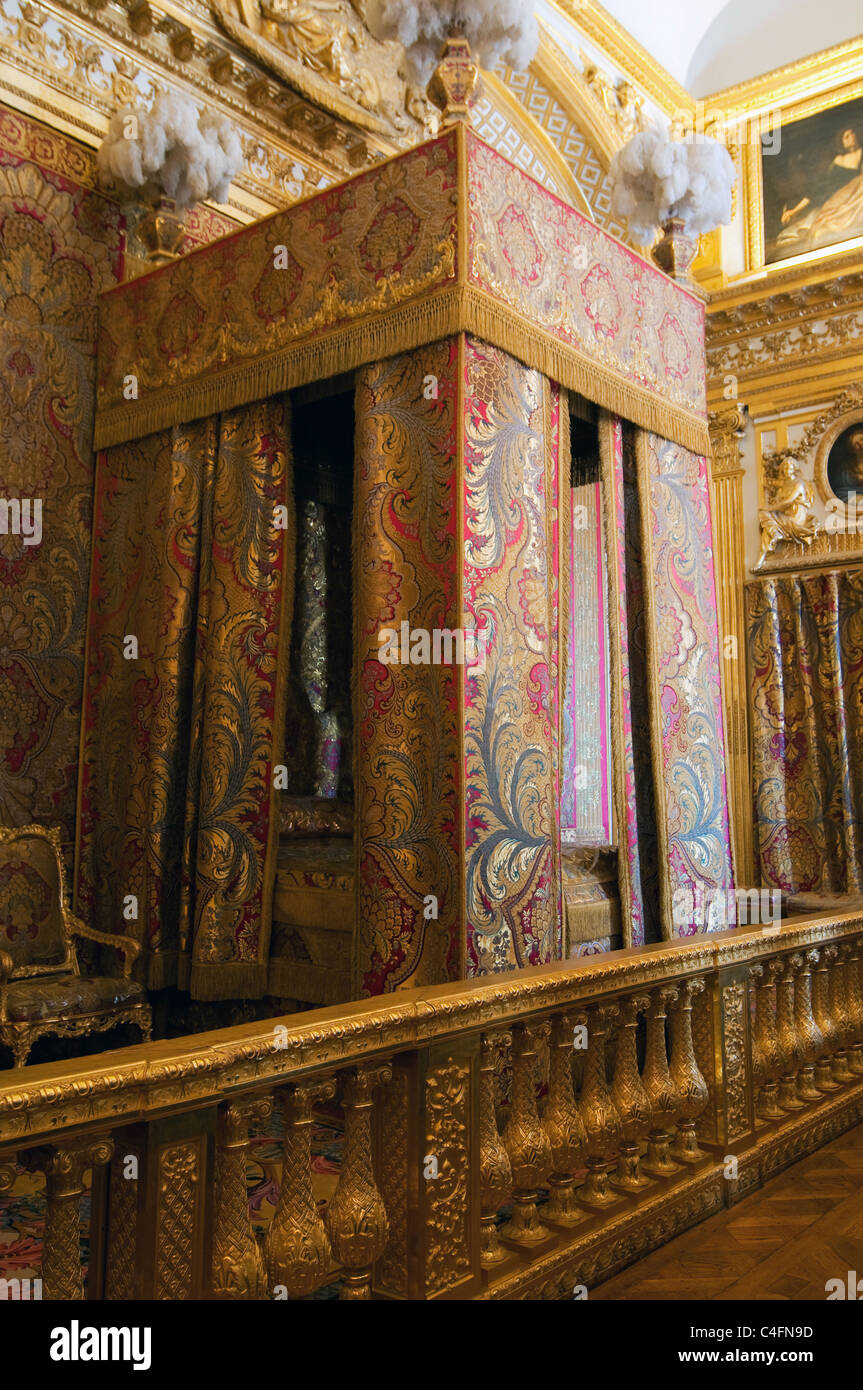 King`s bedchamber in Palace of Versailles Stock Photo - Alamy