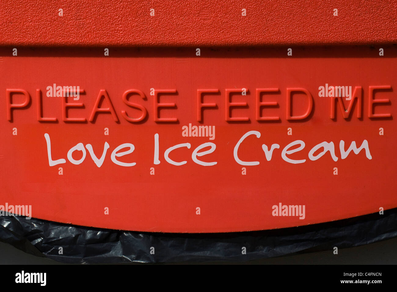 Ice cream signage hi-res stock photography and images - Alamy