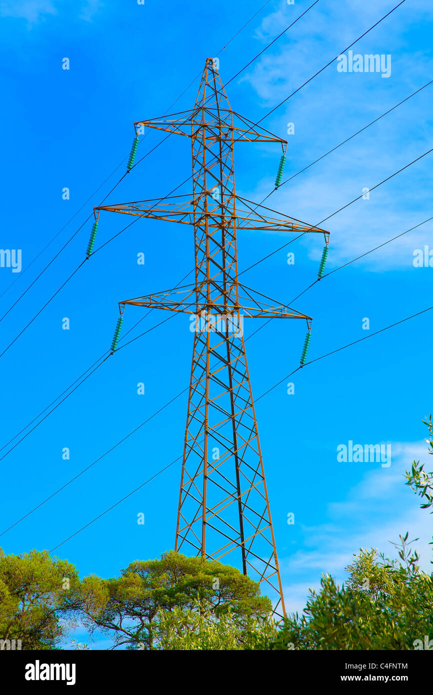 Line pillar hi-res stock photography and images - Alamy