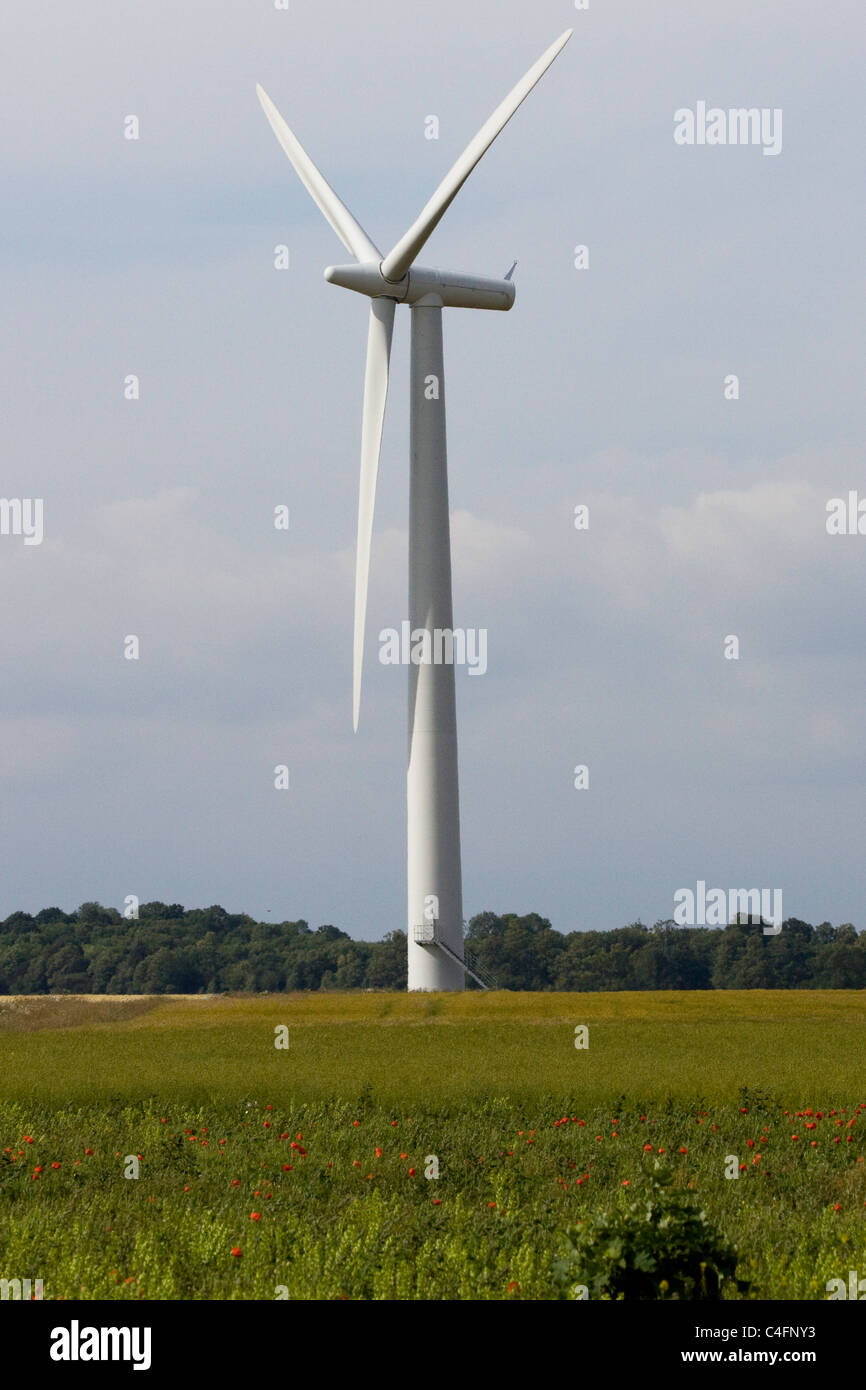Horizontal axis turbines hi-res stock photography and images - Alamy