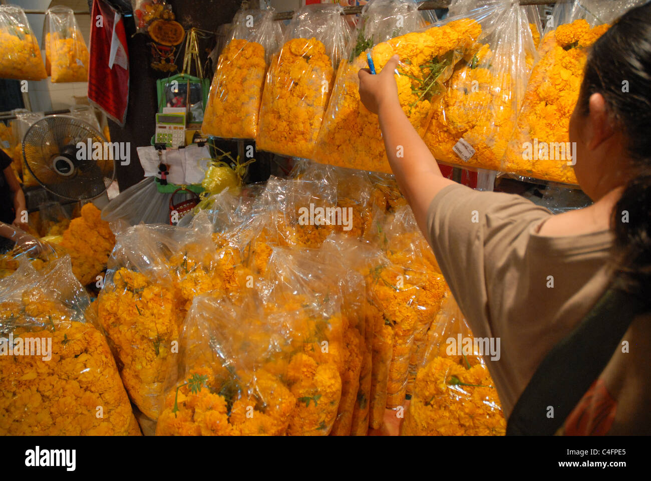 Flower Market Chinatown Yaowaraj Bangkok Thailand Asia Stock Photo - Alamy