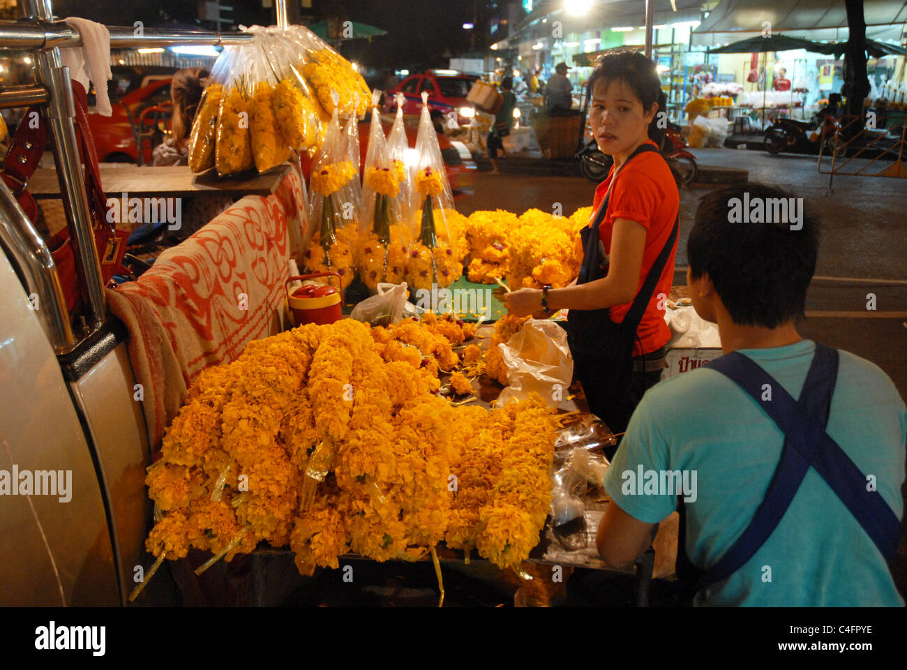 Flower Market Chinatown Yaowaraj Bangkok Thailand Asia Stock Photo - Alamy