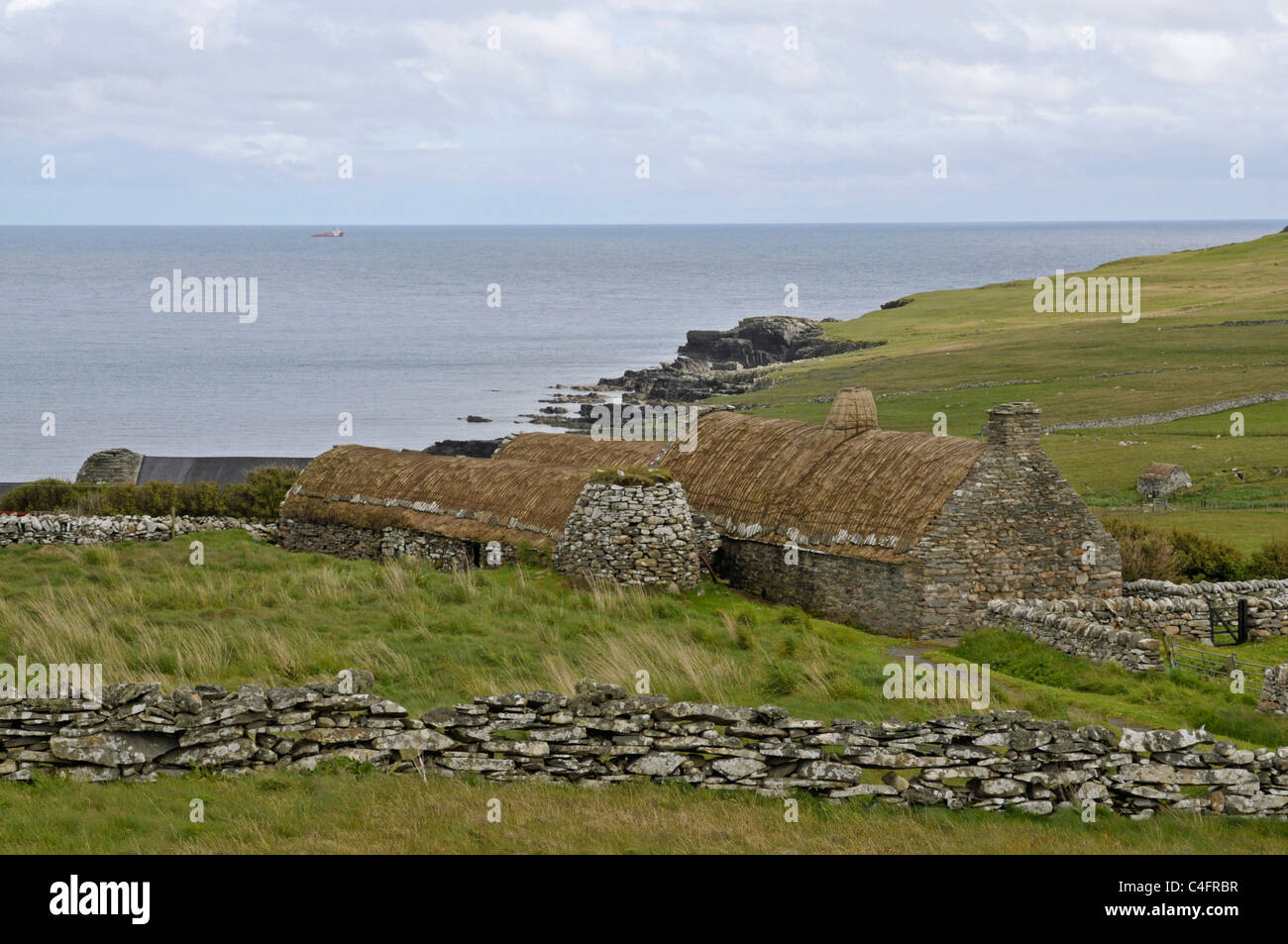 Shetland crofthouse museum hi-res stock photography and images - Alamy