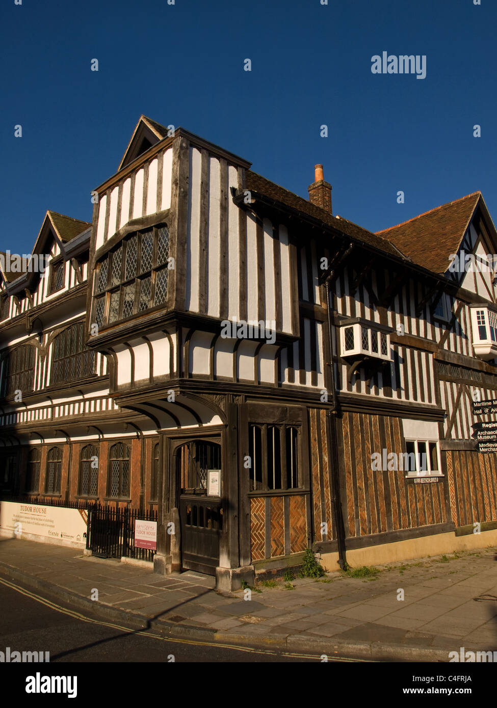Tudor House Southampton High Resolution Stock Photography and Images ...