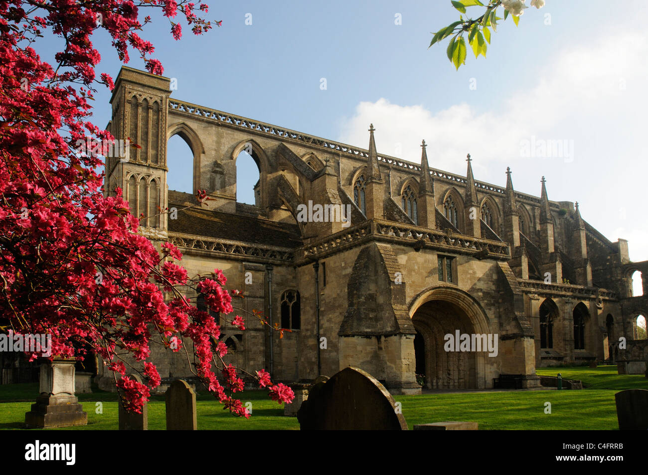 Spring flowers church hi-res stock photography and images - Alamy