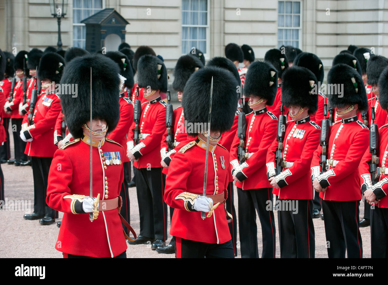 The Irish Guards regiment on ceremonial duty at Buckingham Palace in ...