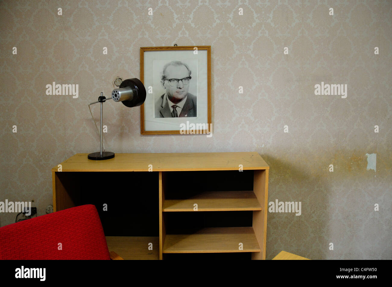 Interrogation Rooms High Resolution Stock Photography and Images - Alamy