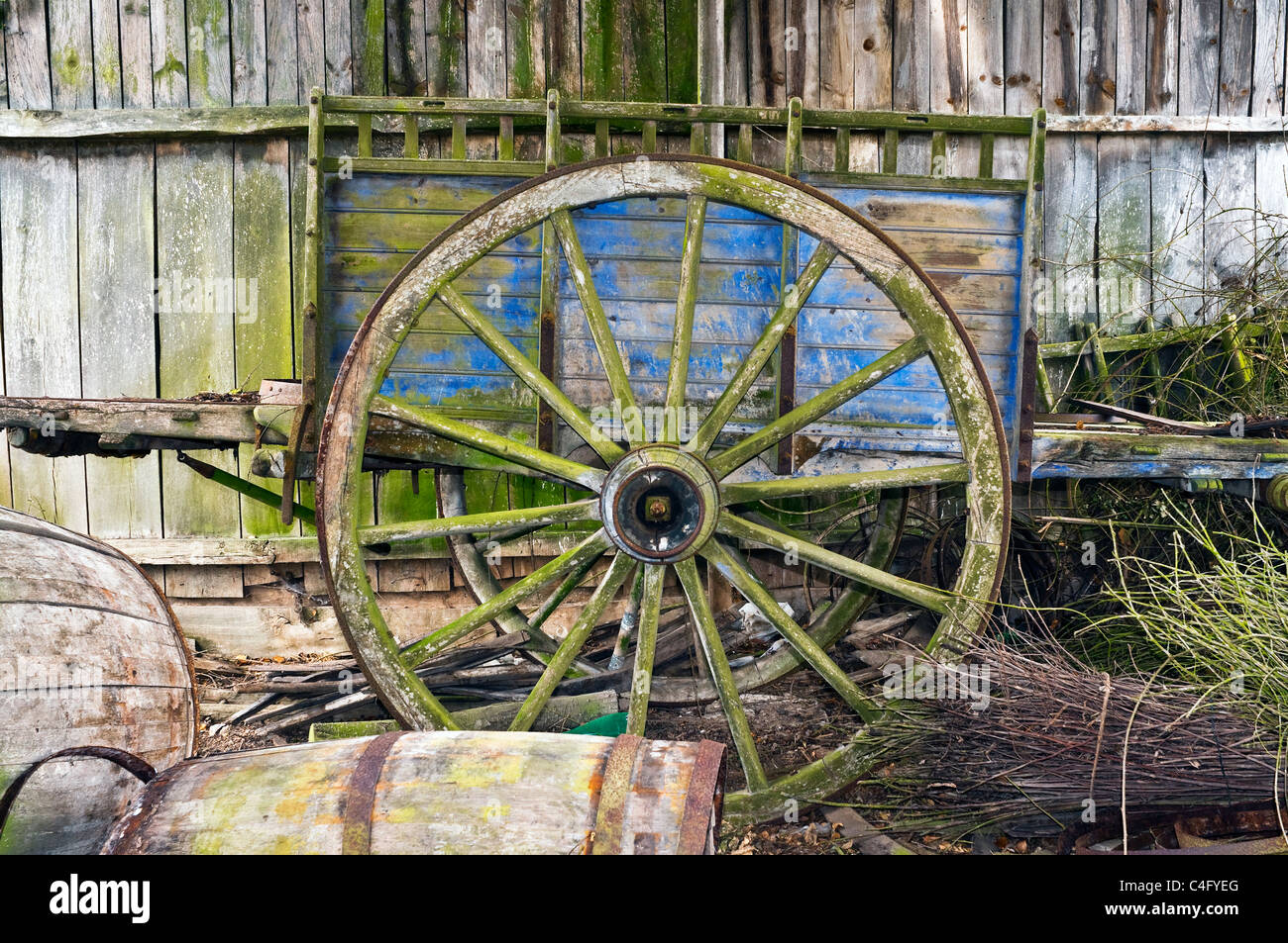 Farm cart hi-res stock photography and images - Alamy