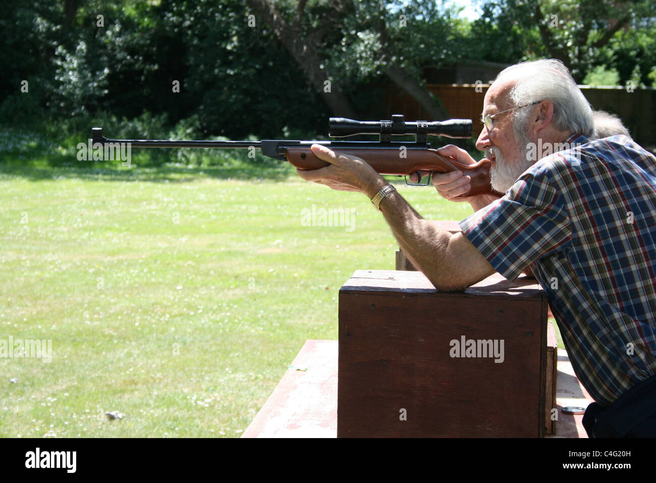 Sports rifle hi-res stock photography and images - Alamy