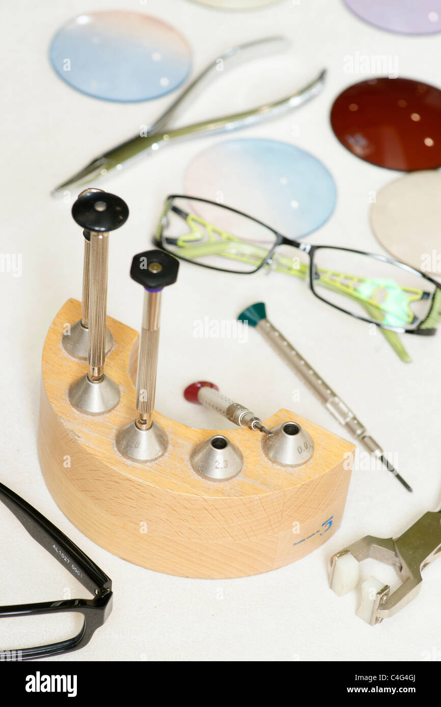 Defective Vision High Resolution Stock Photography and Images - Alamy