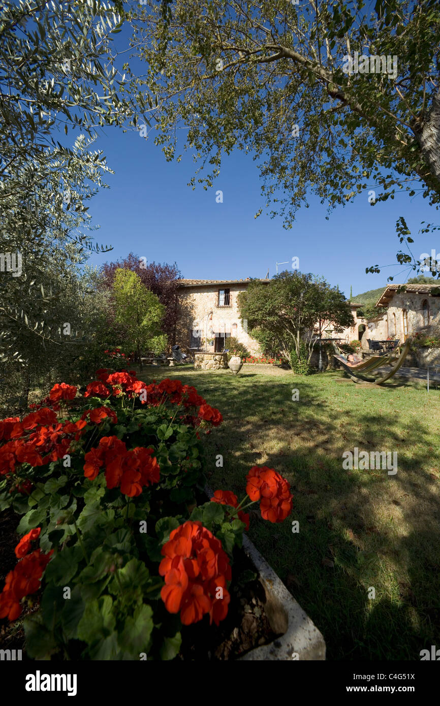 Tuscan house hi-res stock photography and images - Alamy