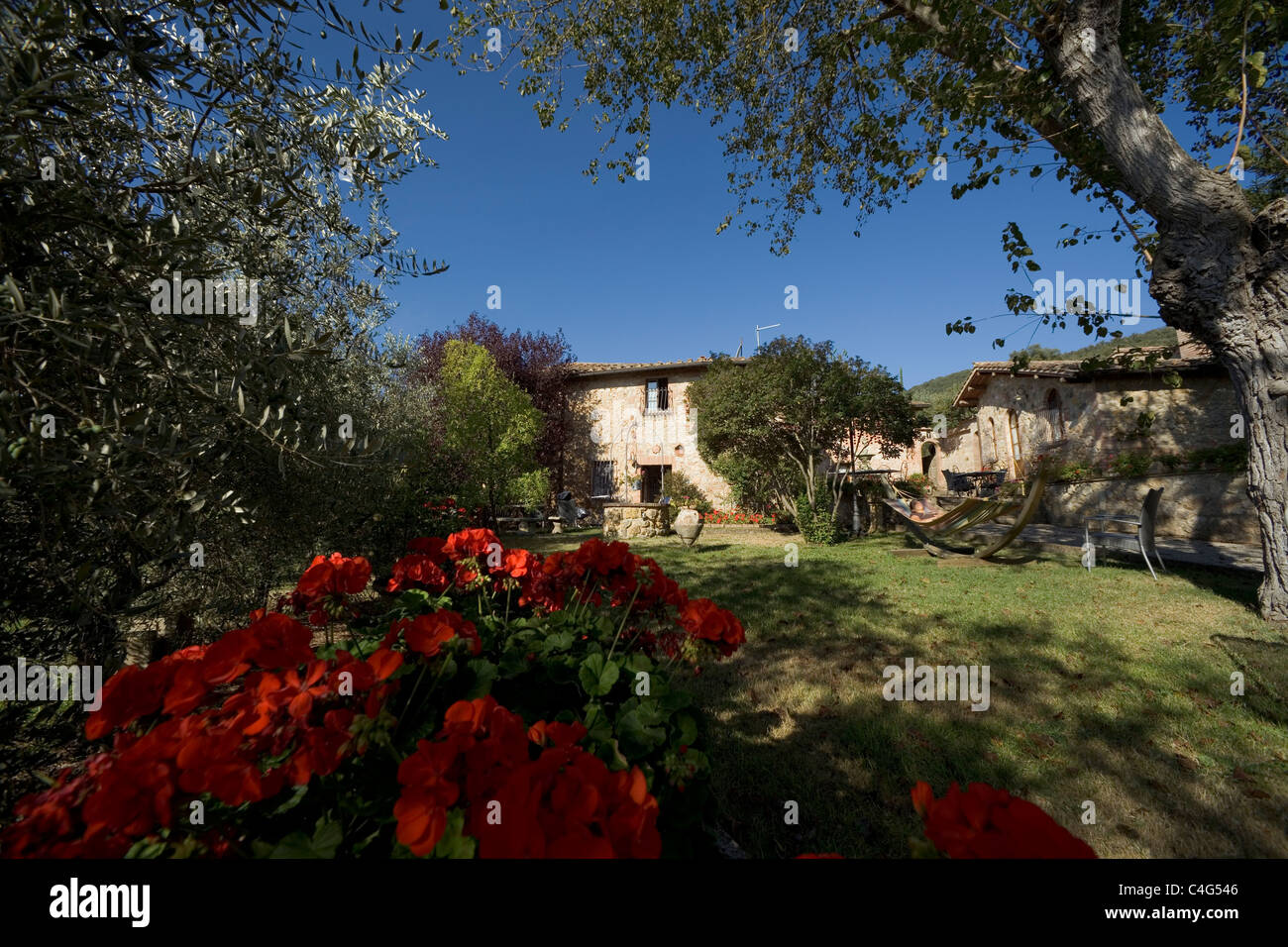 Tuscan house hi-res stock photography and images - Alamy