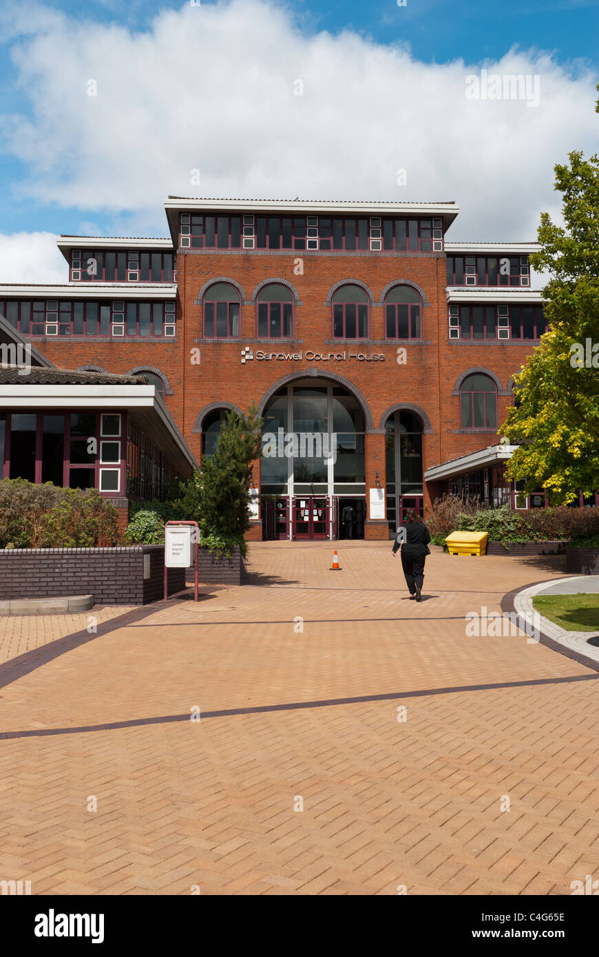 Sandwell Council House, Oldbury, West Midlands Stock Photo - Alamy