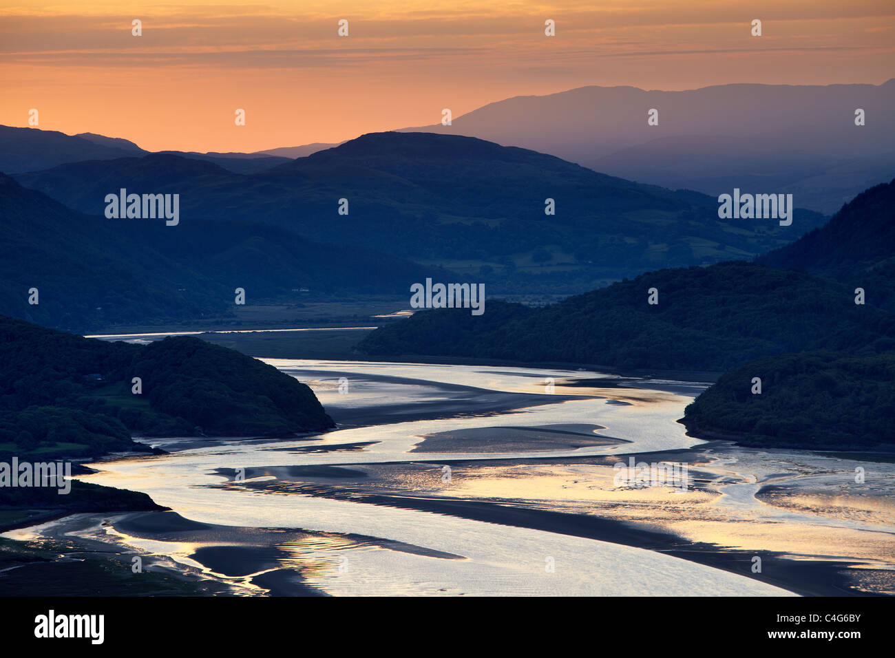 The mawddach river valley hi-res stock photography and images - Alamy